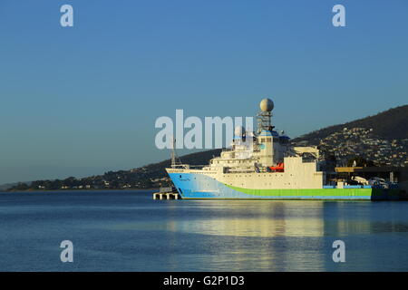 The CSIRO Marine National Facility "RV Investigator" docked in ...
