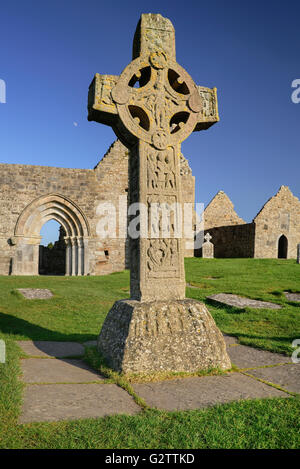 Cross of the Scriptures, Clonmacnoise Monastery, County Offaly, Ireland ...