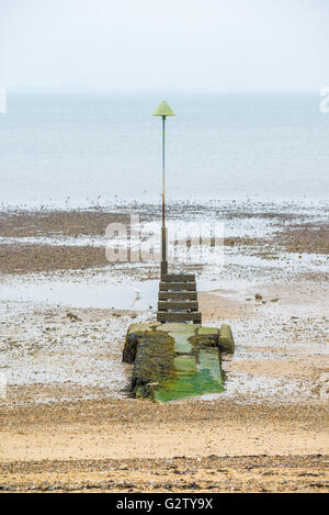 The tide is out at Southend on Sea Stock Photo - Alamy