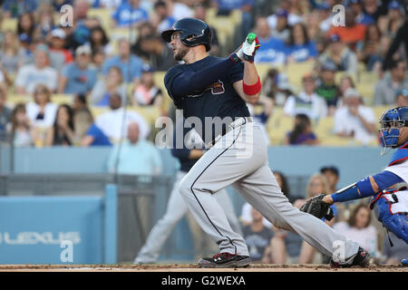 Atlanta Braves catcher Tyler Flowers bats against the Miami Marlins ...