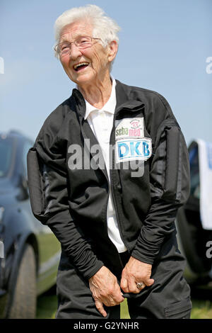 90-year-old Johanna Quaas (r), acccording to the Guinness World Records ...