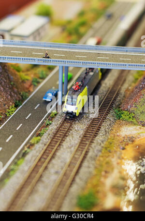 City in miniature. Roadway near railroad Stock Photo: 105116223 - Alamy