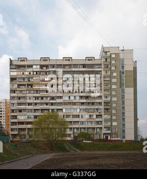 Soviet era housing block, Moscow, Russia Stock Photo - Alamy