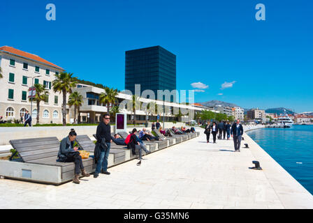 Obala Kneza Branimira seaside promenade at port of Zadar northern ...