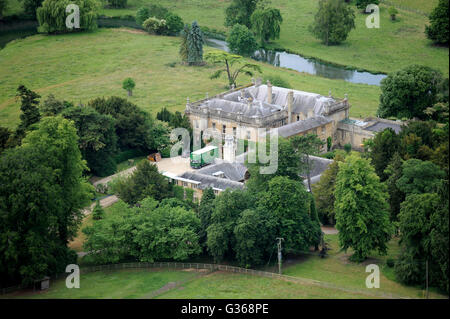 Kiddington Manor near Woodstock, Oxfordshire UK Stock Photo - Alamy