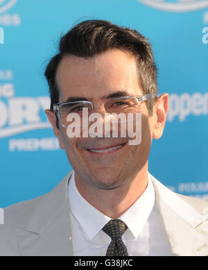 HOLLYWOOD, CA - JUNE 08: Ty Burrell attends the premiere of 'Finding ...