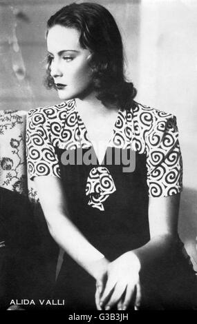 Italian actress Alida Valli Stock Photo - Alamy