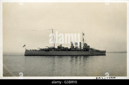 HMS London, British heavy cruiser Stock Photo - Alamy