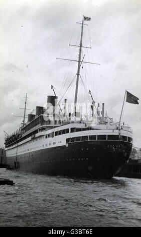 Cruise ship Cap Arcona of the Hamburg South America Line Stock Photo ...