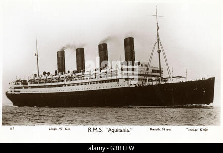 RMS Aquitania, Cunard Line cruise ship, seen here in war paint during ...
