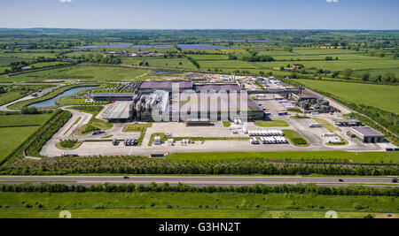 Arla Dairy Products industrial complex at Aston Clinton, Aylesbury in ...