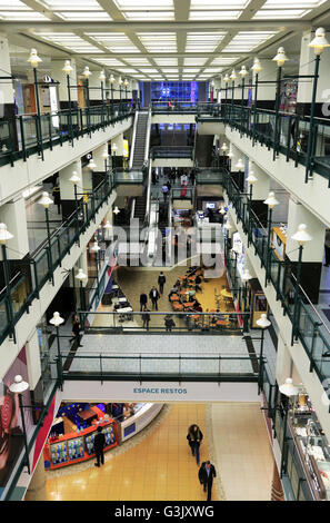 Interior view of Centre Eaton Montreal aka Montreal Eaton Center ...