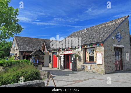 Hay Craft Centre Fudge Shop and Wishing Well, Oxford Road, Hay-on-Wye ...