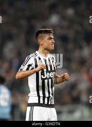 Juventus' Paulo Dybala celebrates after scoring during a Serie A soccer ...