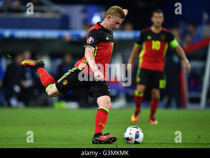 Kevin De Bruyne of Belgium controls the ball during a FIFA Men’s World ...