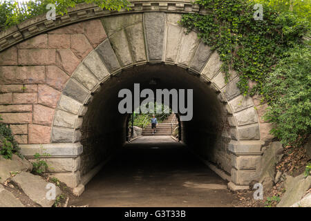 Inscope Arch, Central Park, NYC Stock Photo - Alamy