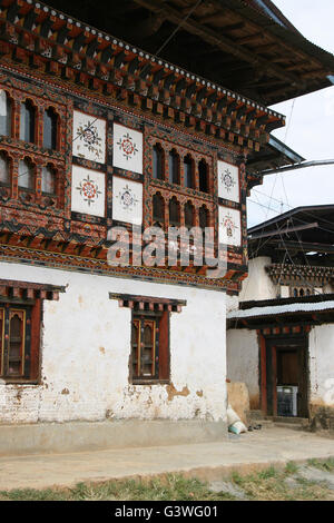 house in lobesa in bhutan Stock Photo - Alamy
