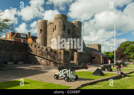 England, Sussex, East Sussex, Rye, Rye Castle Museum aka Ypres Tower ...