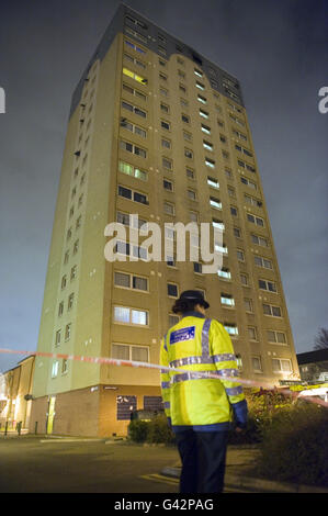 Fire at Deptford block of flats Stock Photo - Alamy