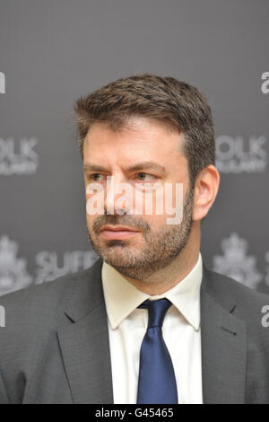 Detective Chief Superintendent Simon Parkes of Suffolk Police speaking ...