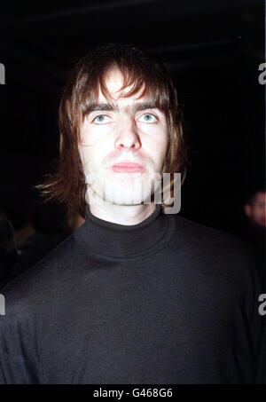 Oasis lead singer Liam Gallagher arrives at the Park Lane Hotel ...