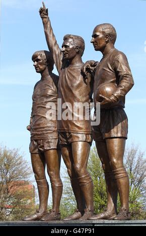 The United Trinity statue of former players (left to right) George Best ...