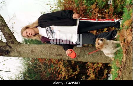 Detective Constable Anya Teakle, 29, from South Devon, re-enacts the ...