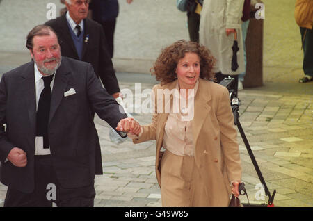 ROBERT BOLT and his actress wife SARAH MILES at home circa 1972 Stock ...