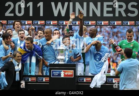 Manchester City players celebrate winning on penalties during the The ...