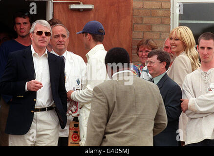 James Major, son of former Prime Minister John Major, and his fiance ...