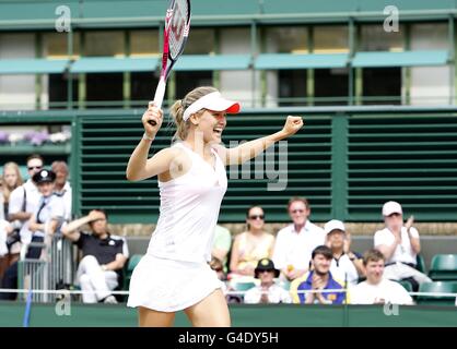 Canada's Eugenie Bouchard celebrates winning the Girls Singles Final ...