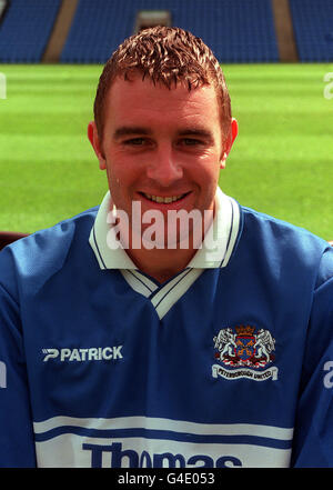 RICHARD SCOTT . PETERBOROUGH UNITED FC 25 March 2000 Stock Photo - Alamy