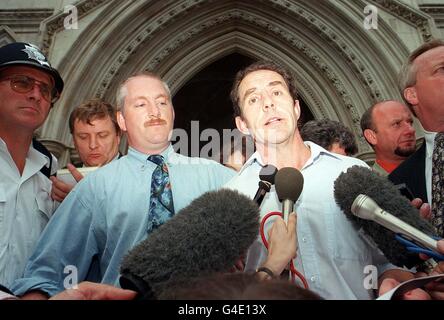 Vet David Ryan James (right) and his brother Keith outside the High ...
