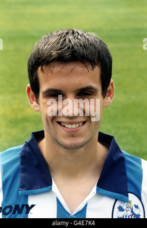 GRANT JOHNSON HUDDERSFIELD TOWN FC 13 February 1999 Stock Photo - Alamy