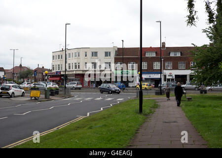 Daventry Road shops, Cheylesmore, Coventry 8th March 1973 Stock Photo ...