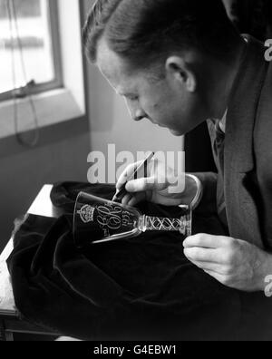 Collectors will have rare souvenirs of Coronation - exquisite goblets ...