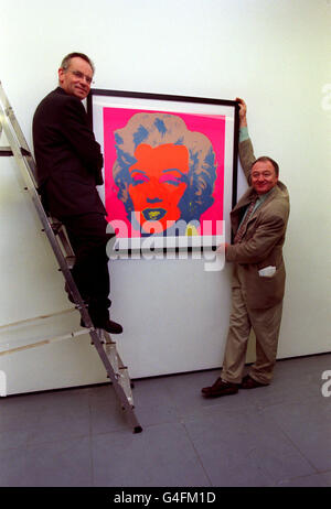 HACKNEY EMPIRE APPEAL/Ken Livingstone & Jeffrey Archer Stock Photo - Alamy