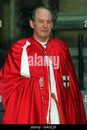 The Rt Reverend David John, the new Dean of Windsor Castle, meets Queen ...