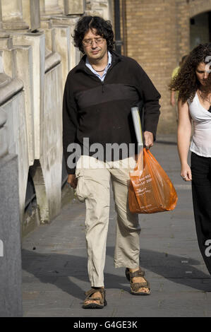 Peter Aziz court case Stock Photo - Alamy