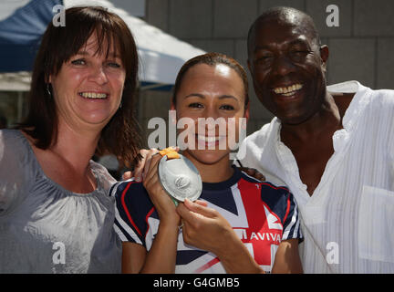 Alison Powell and Vinnie Ennis, parents of new heptathlon world ...