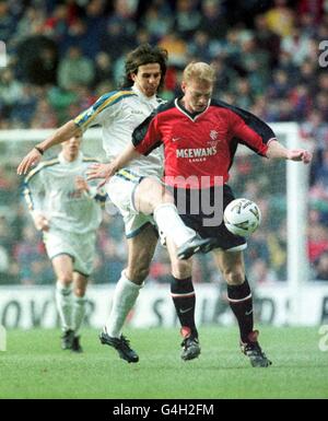 St. Johnstone's Nick Dasovic and Jorg Albertz of Glasgow Rangers ...