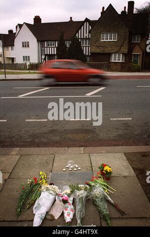 Plaque where Stephen Lawrence was murdered in Eltham, South East London ...