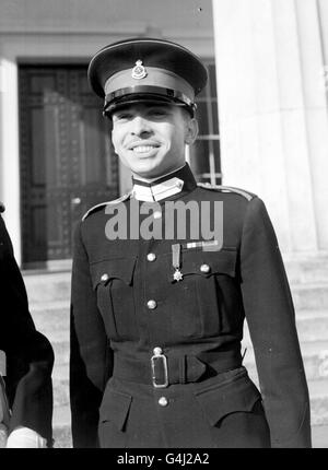 Lieutenant General Sir Rupert Smith after receiving his Knighthood and ...