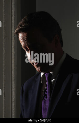 Prime Minster David Cameron delivers a speech on immigration at the ...