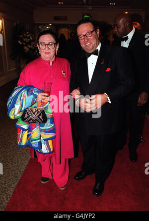 Two Fat Ladies portrait of Jennifer Paterson filming the BBC2 cult ...