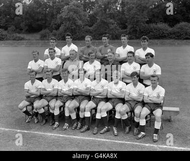 Thomas Frank (Tottenham Hotspur, Trainer) vor dem Spiel, GER, Eintracht ...