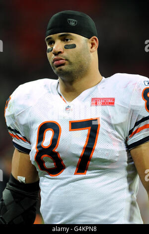 Tampa Bay Buccaneers tight end Cade Otton (88) warms up prior to an NFL ...