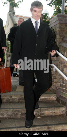 IAN BROWN, THE STONE ROSES, SINGER, 1994: Ian Brown of The Stone Roses ...