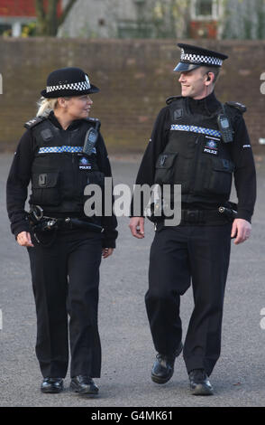 Shona Bryce (l) and Linsay McLellan at Glenrothes Police Station, Fife ...