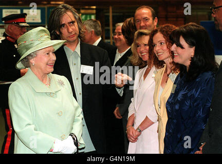Brookside cast Soap Awards Stock Photo - Alamy